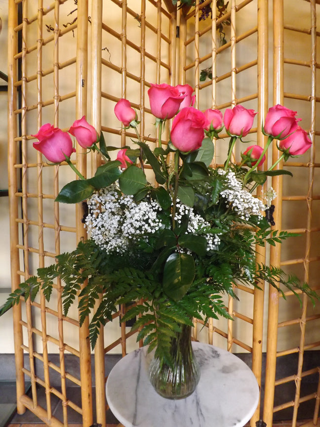 Long Stem Hot Pink Roses – Green Bench Flowers